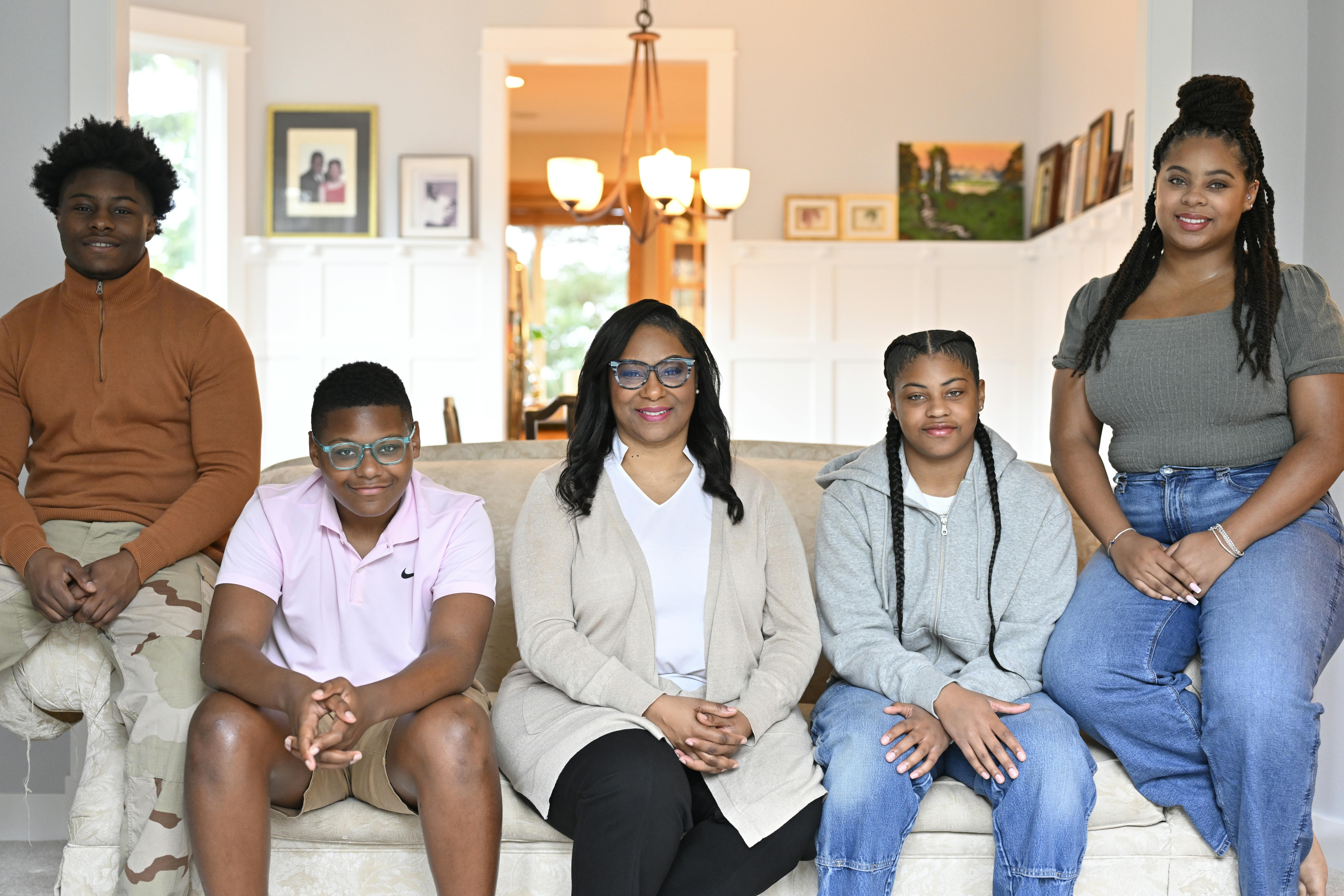 Support Janelle Bynum for Congress